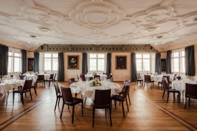 The 15 Best Traditional Swiss Restaurants in Zurich | Zurich10